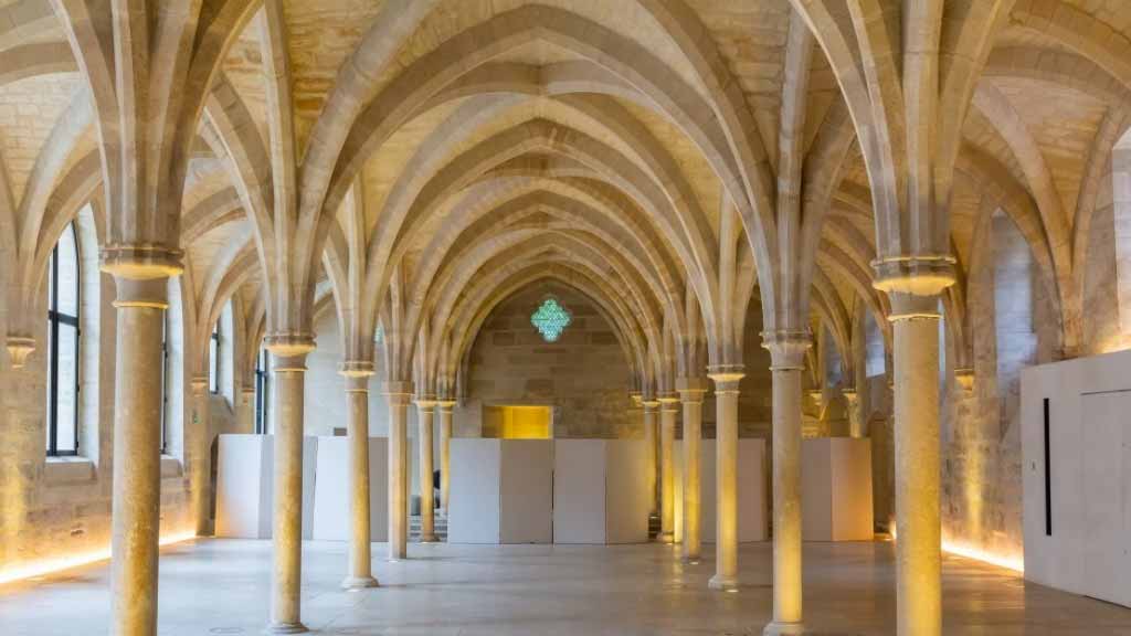 Ananie - Église Catholique de Paris